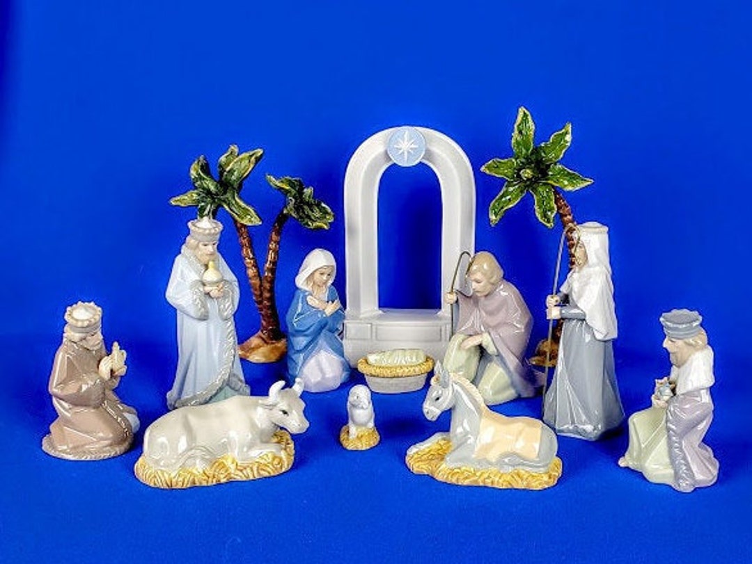 Hallmark Miniature Nativity Set palm Trees Not Included - Etsy