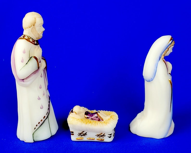 Fenton Nativity Set - Etsy