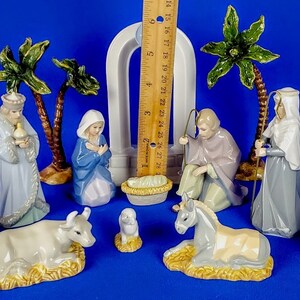 Hallmark Miniature Nativity Set palm Trees Not Included - Etsy