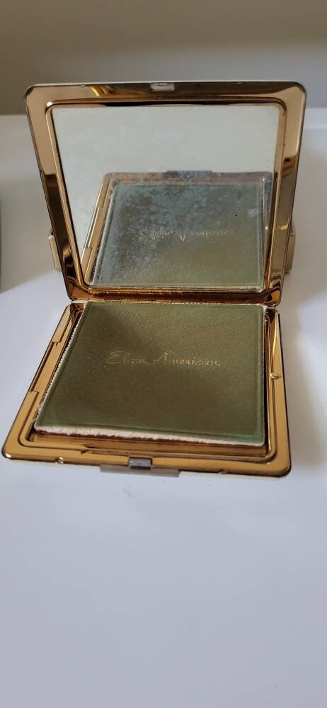 Vintage Elgin American 1940's Compact in Original Box, Gold Colored ...