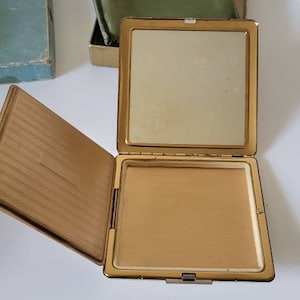Vintage Elgin American 1940's Compact in Original Box, Gold Colored ...