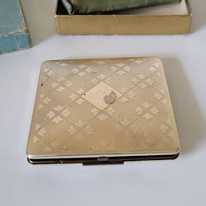 Vintage Elgin American 1940's Compact in Original Box, Gold Colored ...