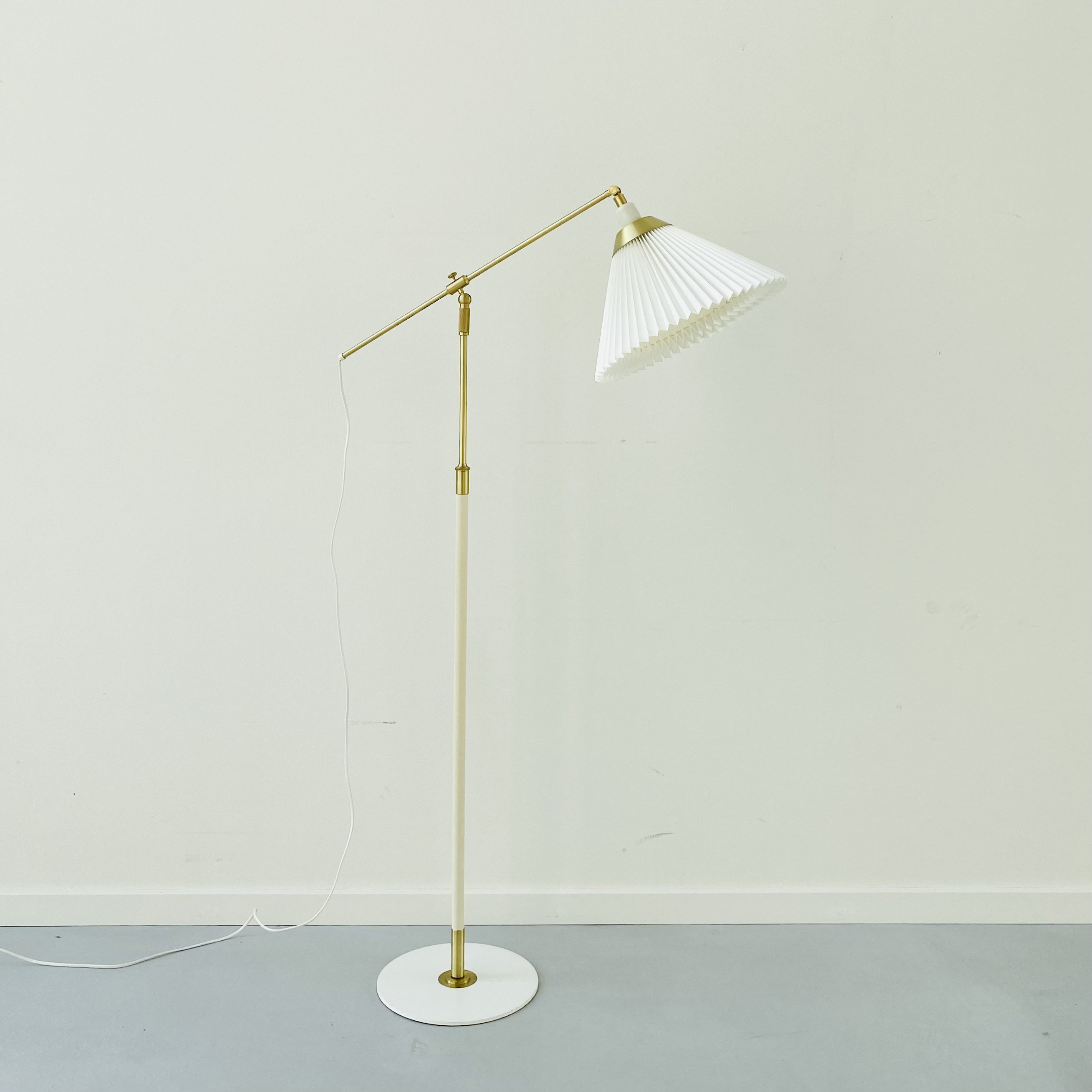 A Classic White Le Klint 349 Floor Lamp by Aage Petersen - Etsy