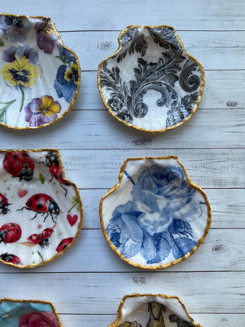 Decoupage Authentic Oyster Half SEASHELL White Black Leaf Scroll NAPKIN Trinket Ring Jewelry ...