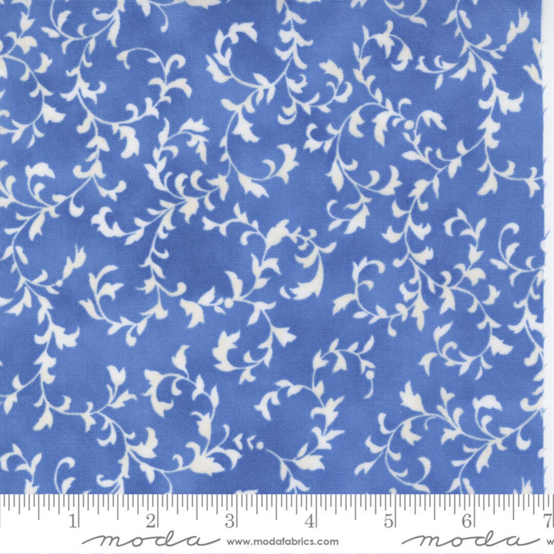 Moda SUMMER BREEZE 2023 Quilt Fabric By-the-1/2-yard by Moda - 33686 15 ...