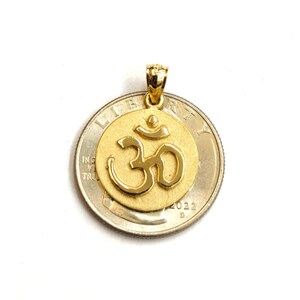 14k Yellow Gold Round Hindu Yoga Om Oum Ohm Symbol Prayer Charm Pendant ...