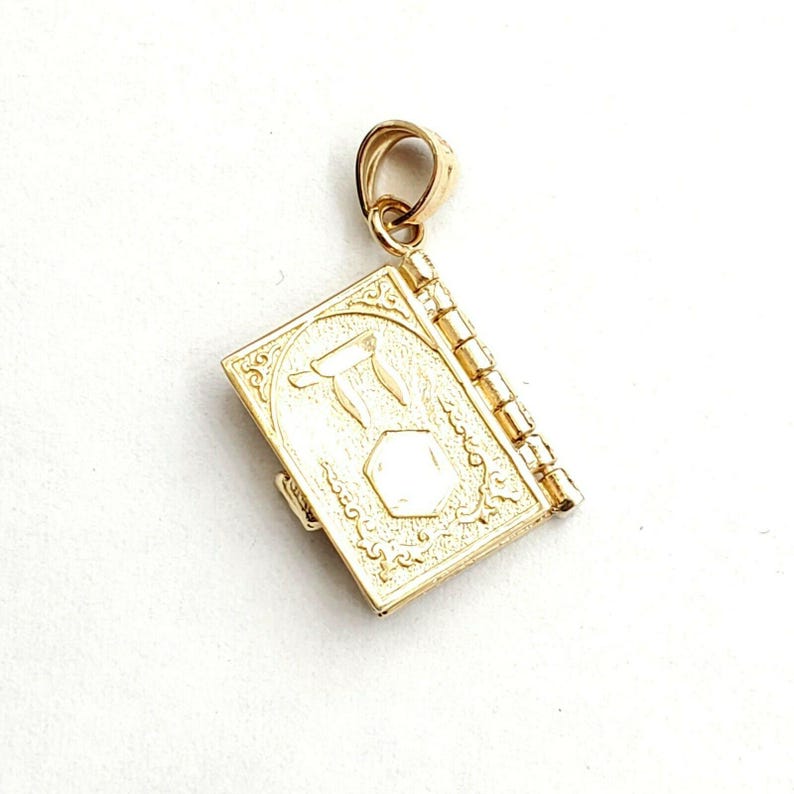 14k Yellow Gold Ten Commandments Book Star of David Chay Jewish Pendant ...