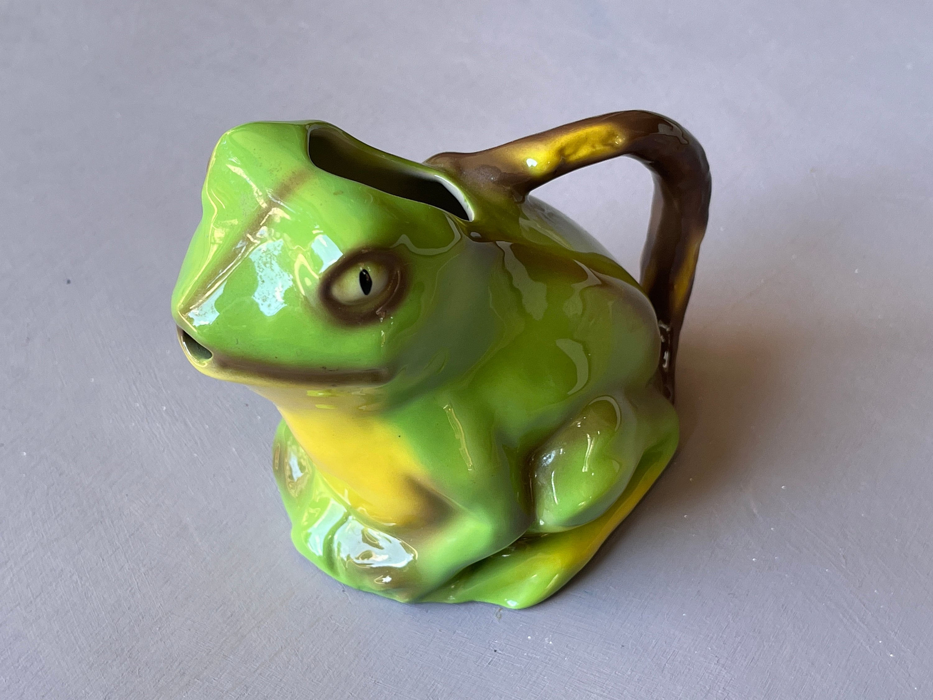Green Frog Made by Tony Wood Pottery | Frog Creamer | Made in England ...