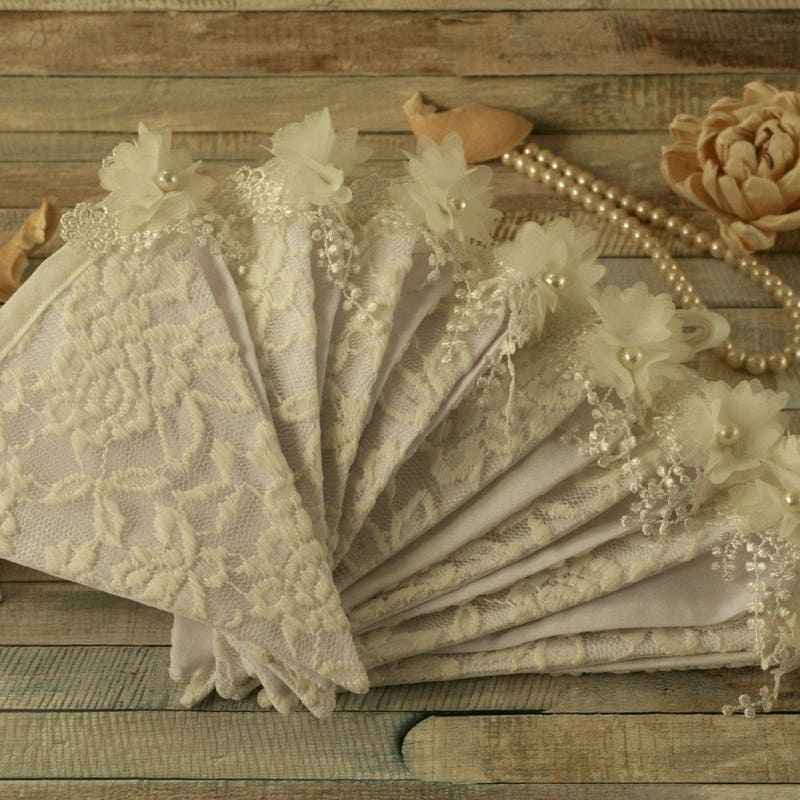 Shabby Chic Lace Decor - Etsy