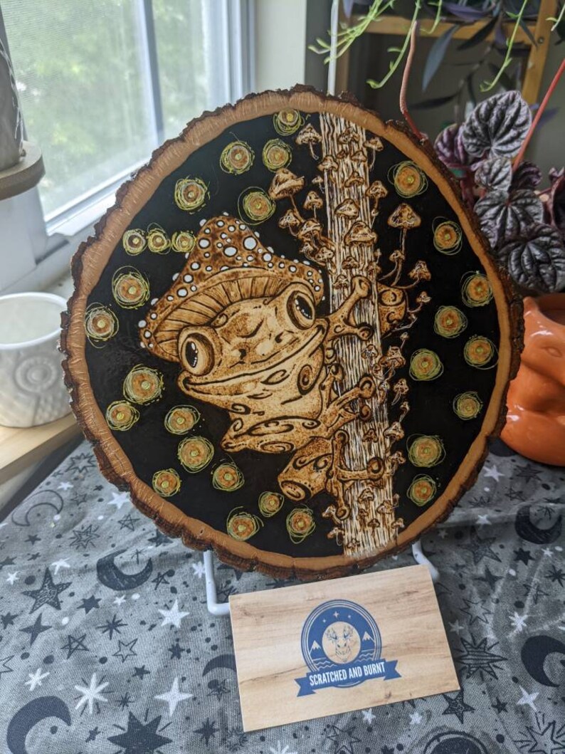 Dart Frog With a Mushroom Hat Pyrography / Gold and White - Etsy