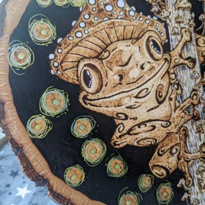 Dart Frog With a Mushroom Hat Pyrography / Gold and White - Etsy