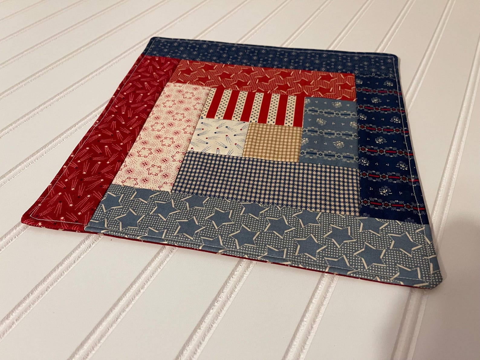 Patriotic Table Topper - Etsy