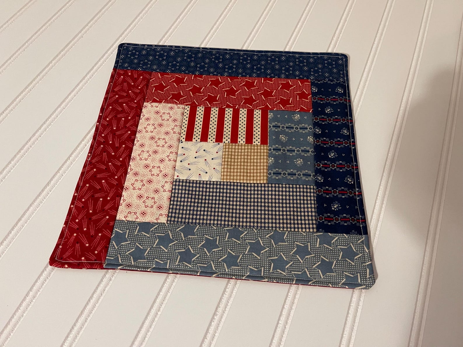Patriotic Table Topper - Etsy
