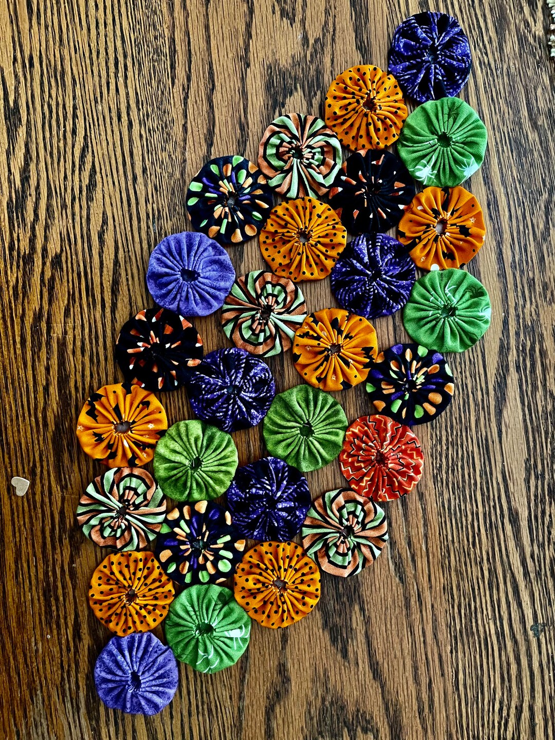 Yo-yo Handmade Halloween Runner - Etsy