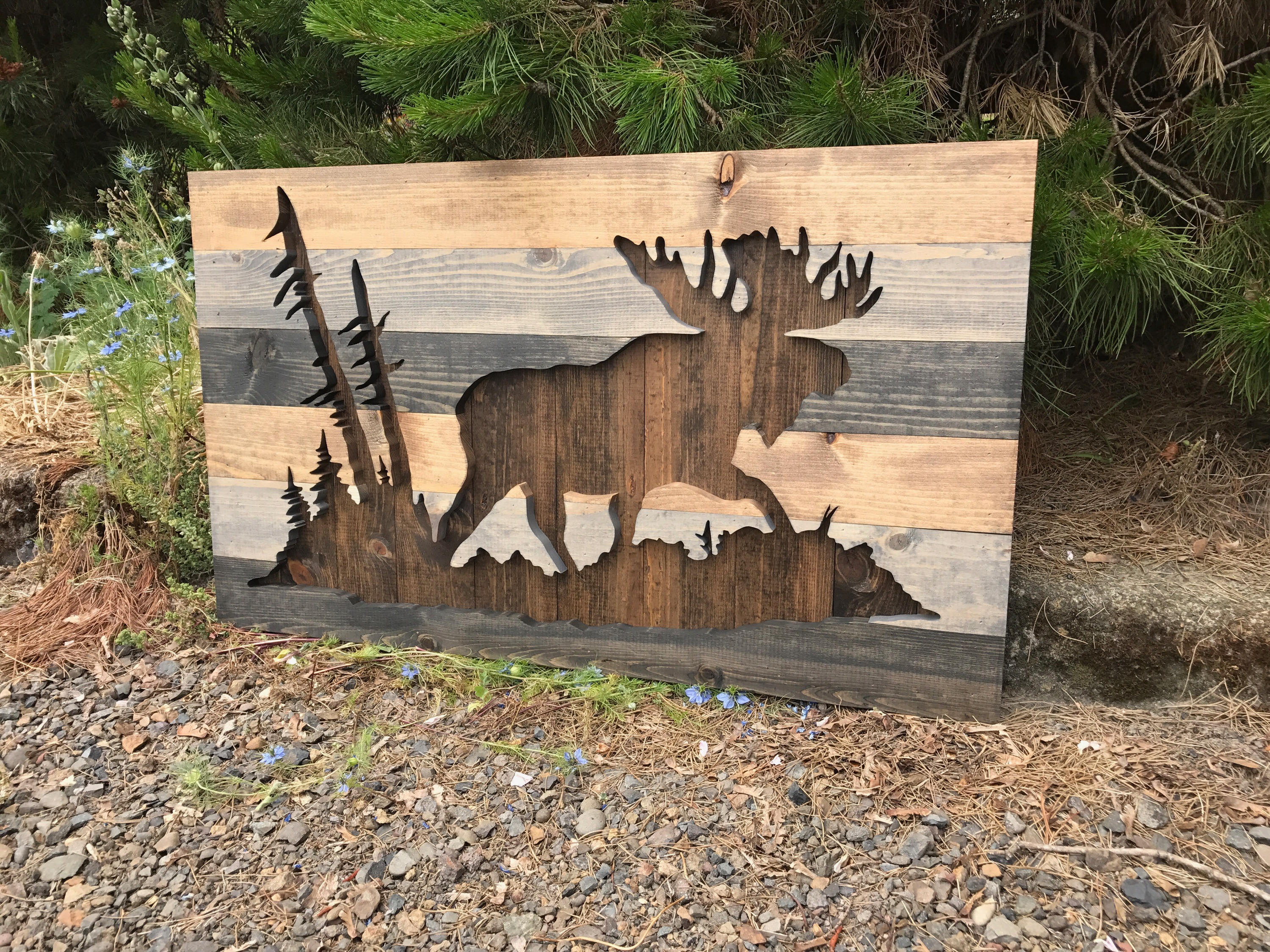Home & Living Wall Hangings Wooden Silhouette Rustic Canada Moose etna ...