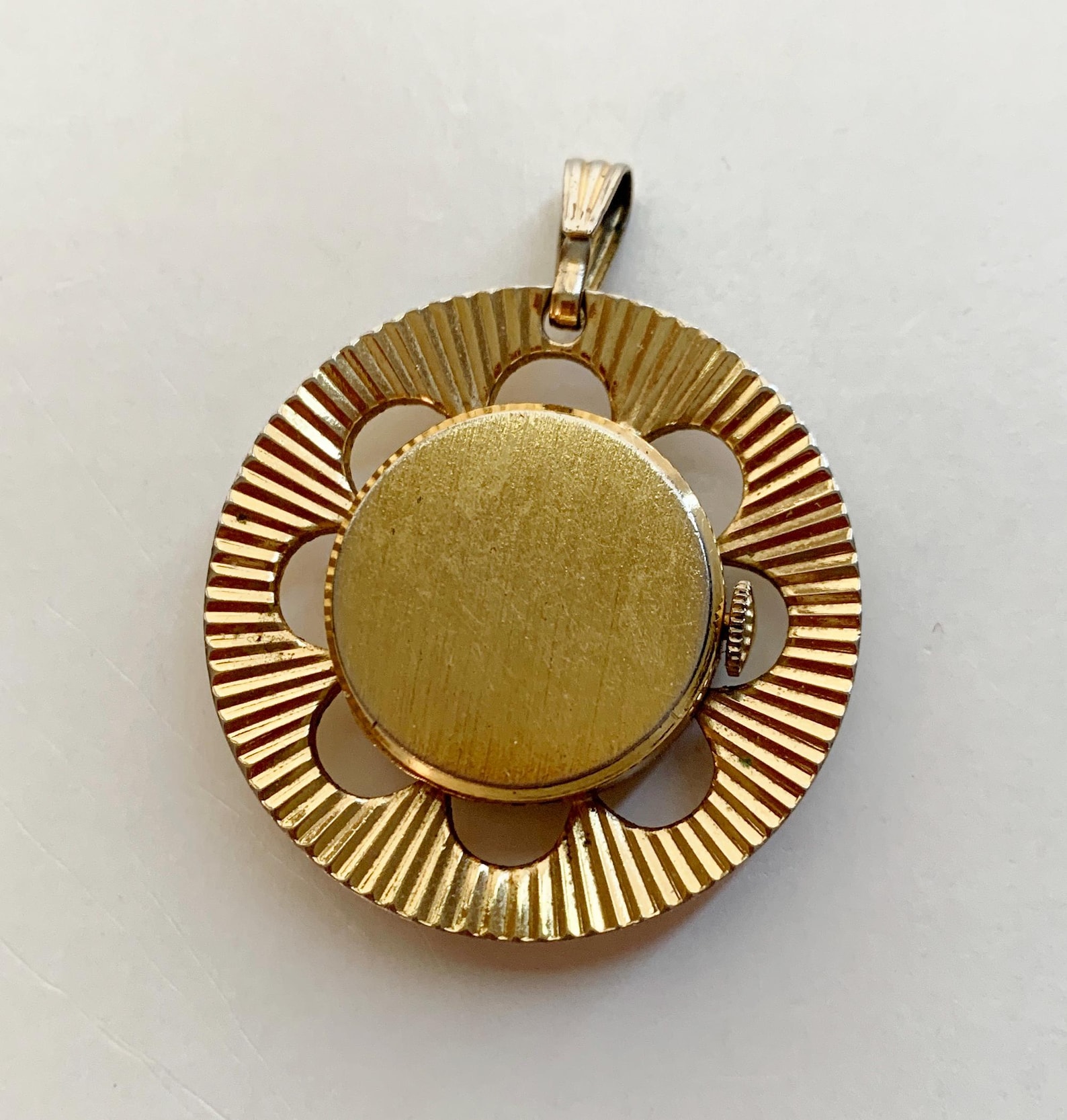 Vintage Gold Tone Enzo 17 Jewel Incabloc Swiss Made Pendant Watch Dark ...