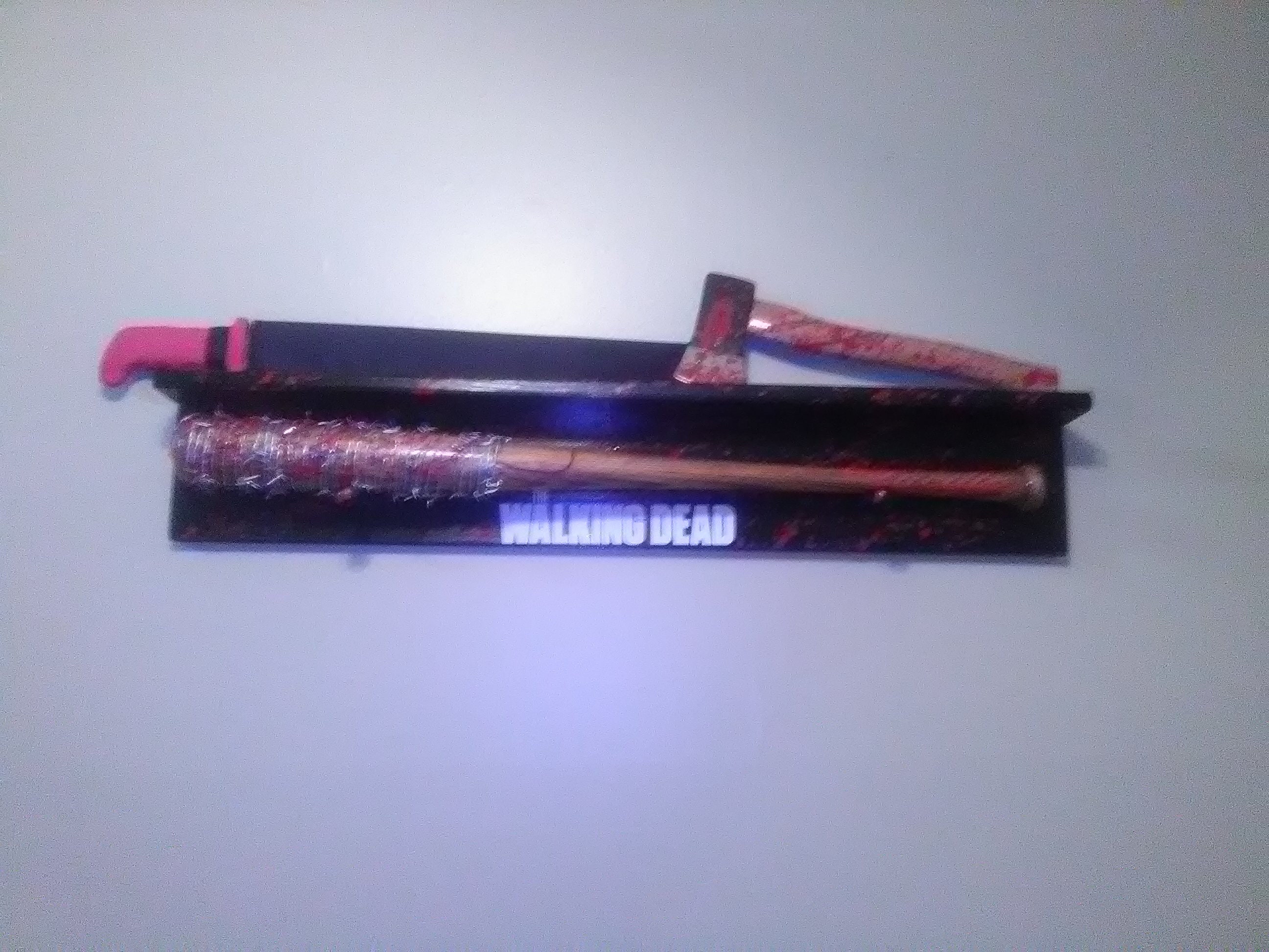 The Walking Dead Negan Lucille Bat Ricks Grimes Axe & Red Handle ...