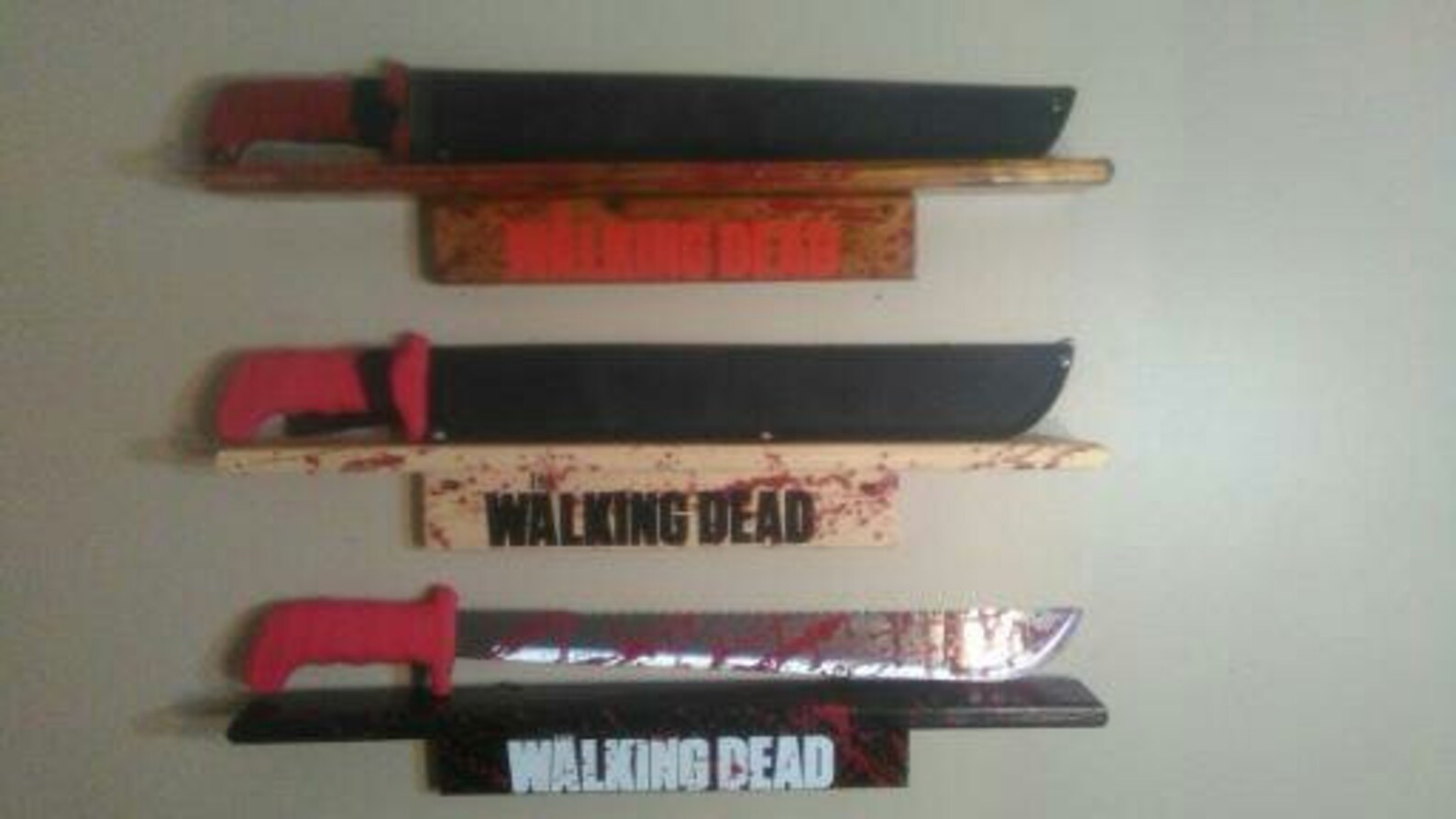 The Walking Dead Rick Grimes Red Handle Machete Prop Amc With Wall ...