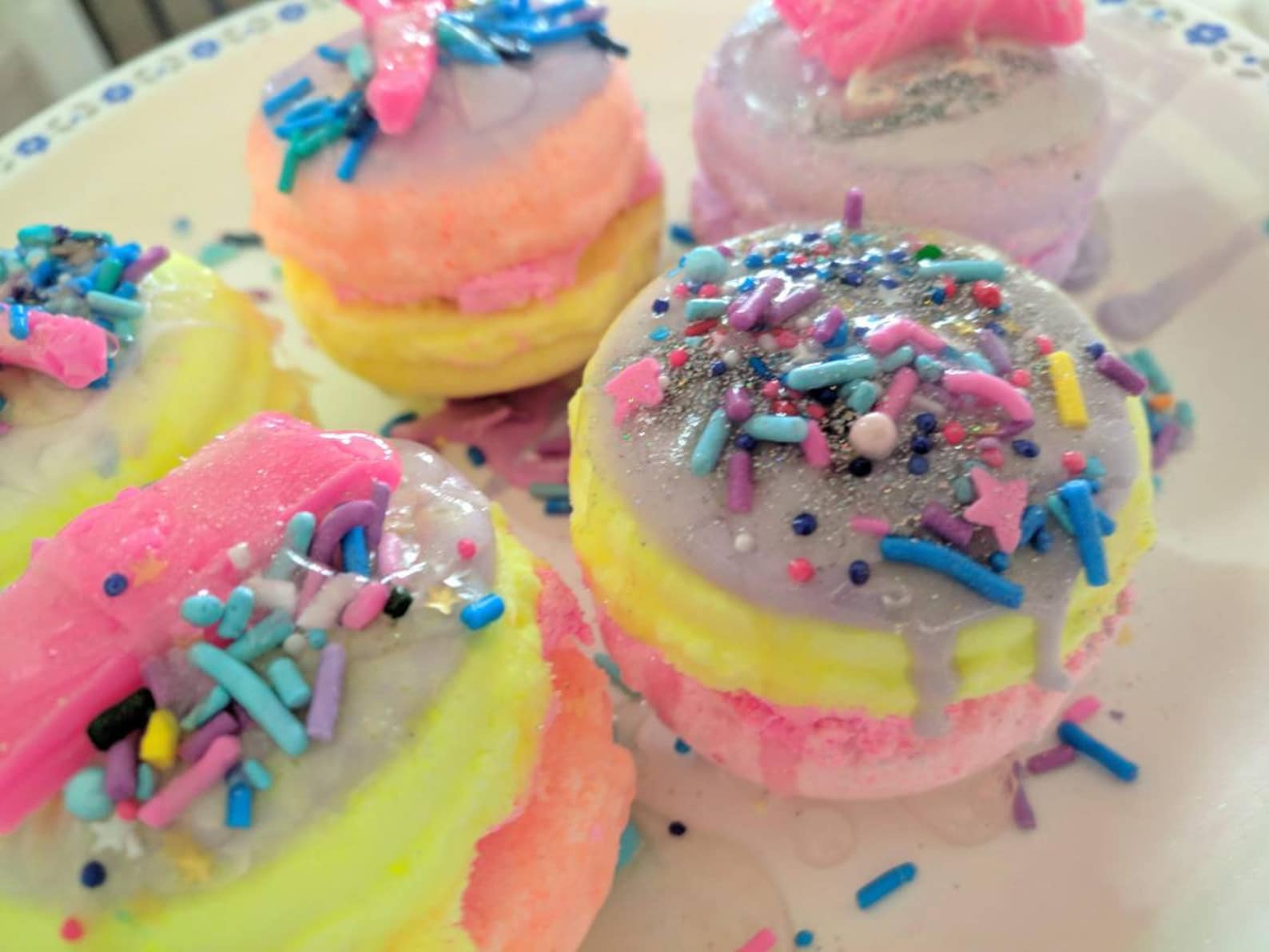 Macaron BATH BOMBS, French Macarons, Paris Theme, Macaroons, Mini Bath ...