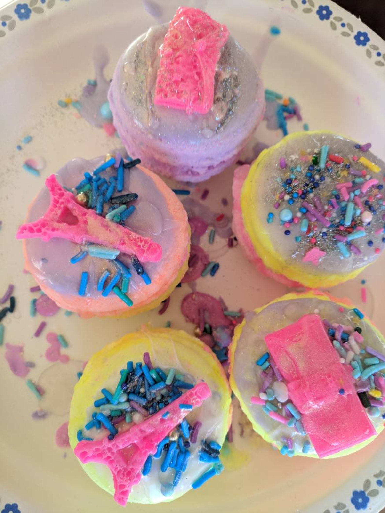 Macaron BATH BOMBS, French Macarons, Paris Theme, Macaroons, Mini Bath ...