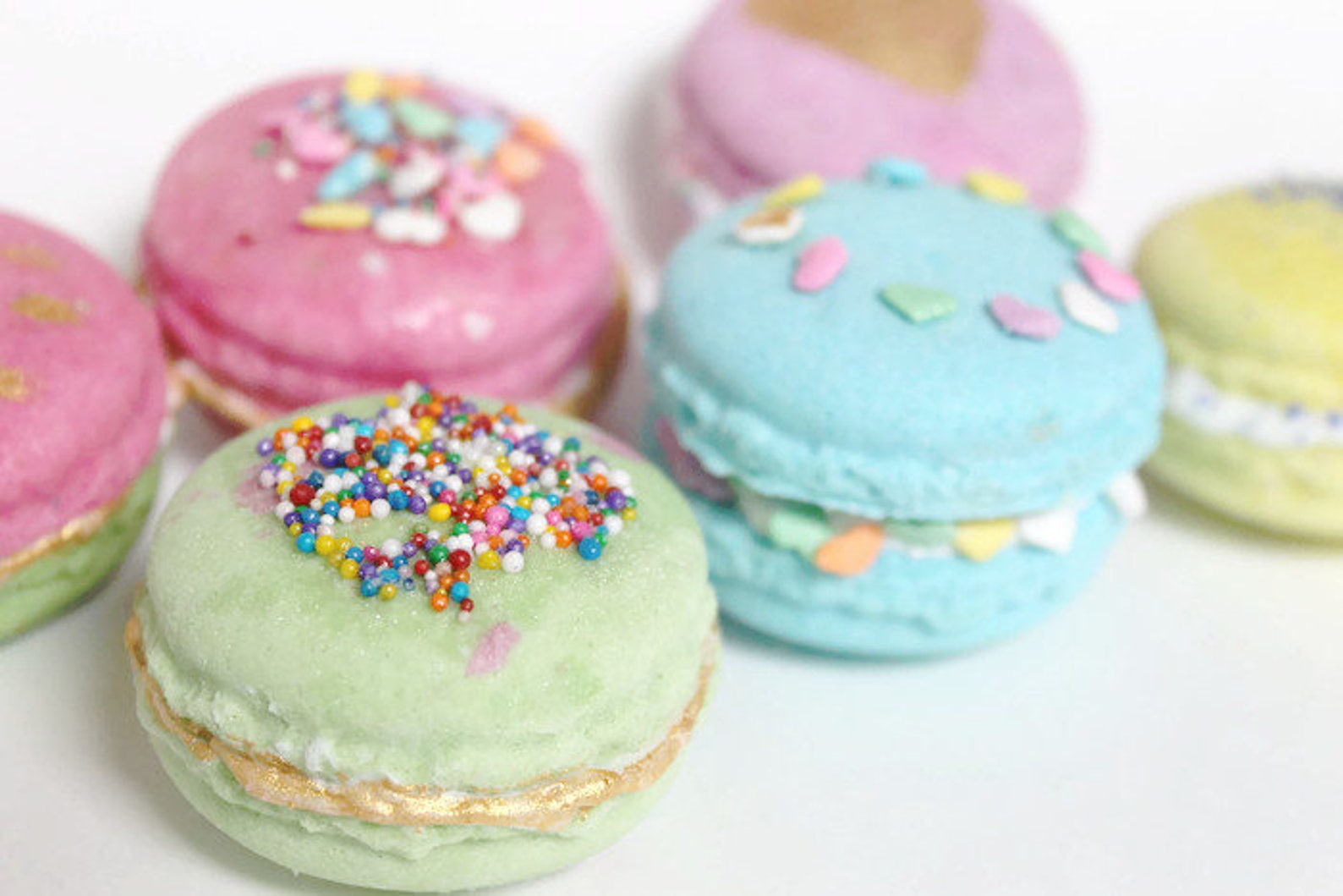 Macaron BATH BOMBS French Macarons Paris Theme Macaroons - Etsy