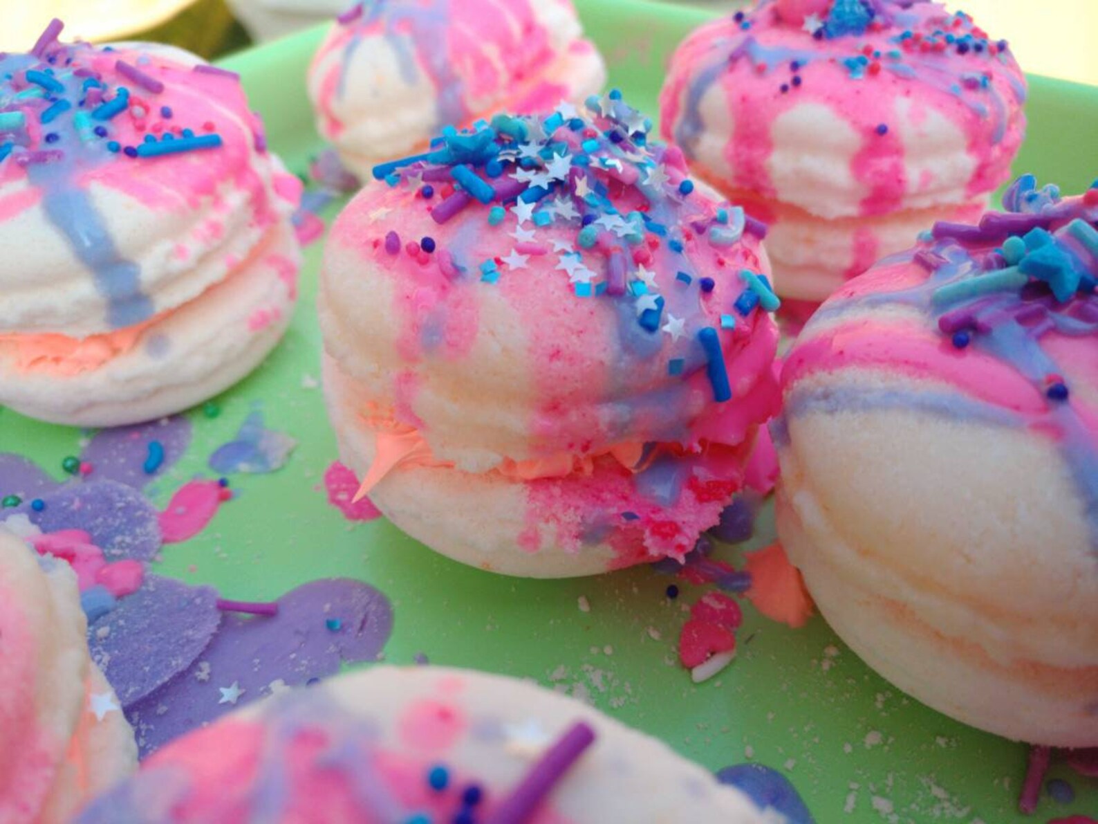 Macaron BATH BOMBS French Macarons Paris Theme Macaroons - Etsy