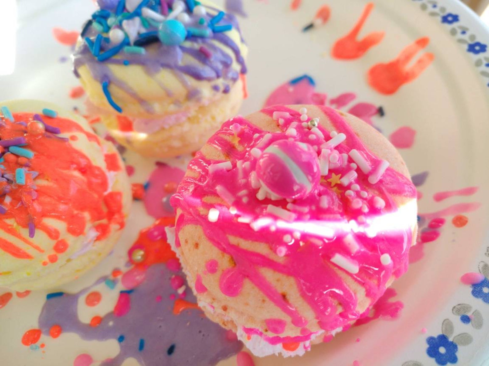 Macaron BATH BOMBS French Macarons Paris Theme Macaroons - Etsy