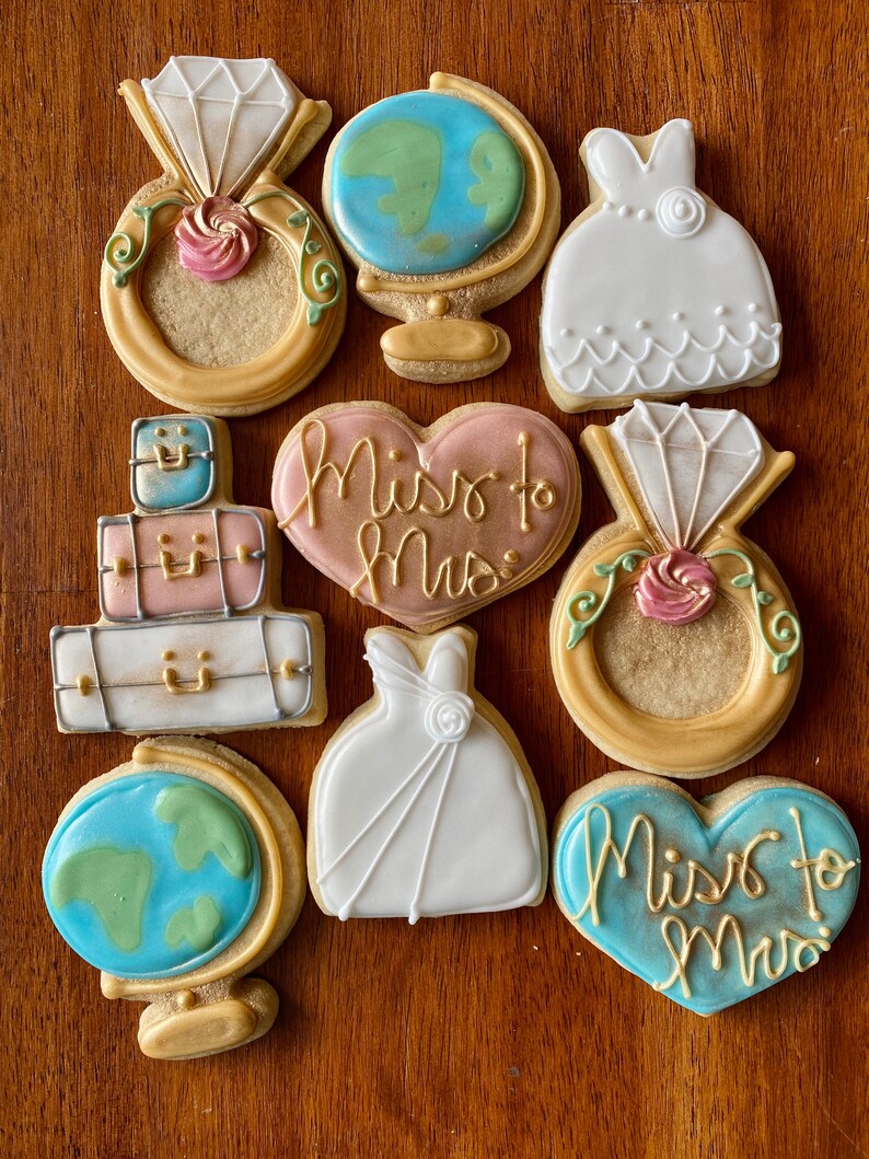 Bridal Travel Theme Cookies - Dress Globe Suitcase - From Ms to Mrs ...