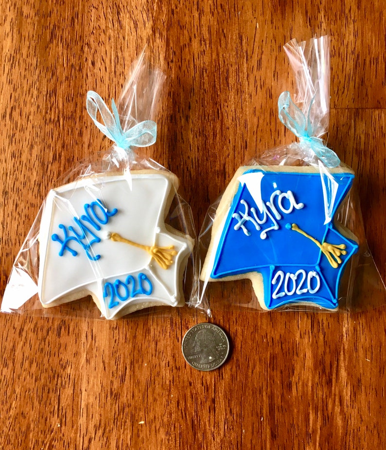 Graduation Cookies - One Dozen - Graduation Cap Cookies - Party Favors ...