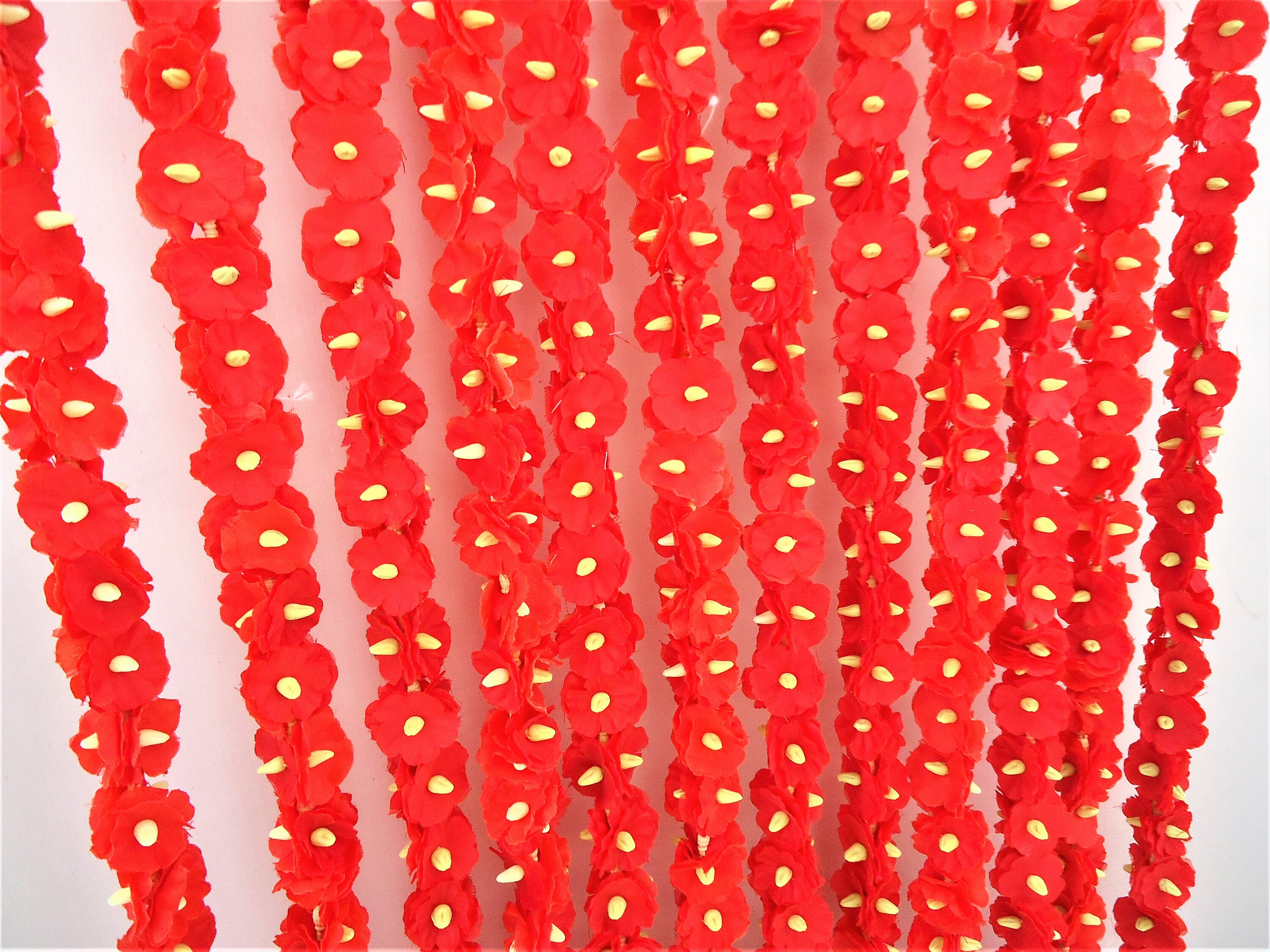 Red Artificial Periwinkle Vinca Flower Strand Real Looking | Etsy