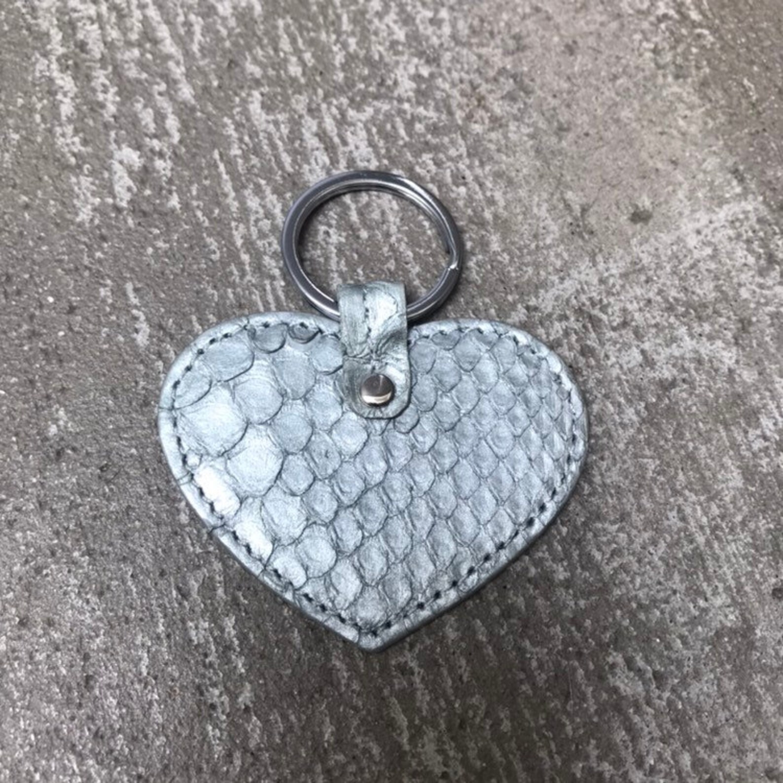 Heart Leather Key Chain Heart Keychain Heart Keyring - Etsy