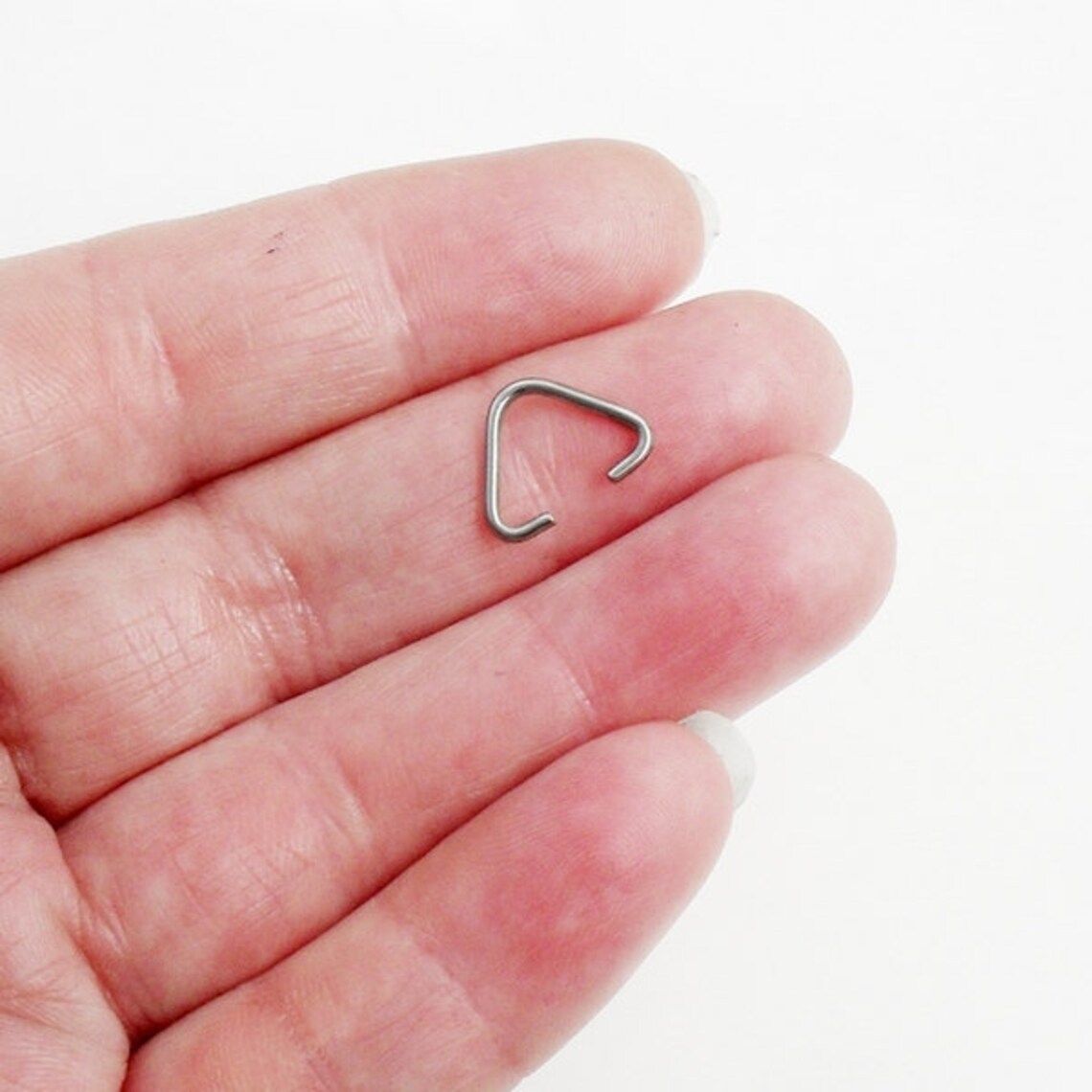50 X Stainless Steel 10mm X 13mm Triangle Jump Ring Bails 19 - Etsy