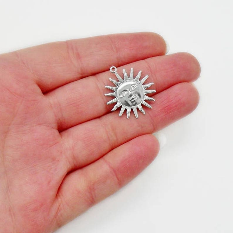 20 X Stainless Steel Sun Filigree Pendant Stampings W/ Smiling - Etsy ...
