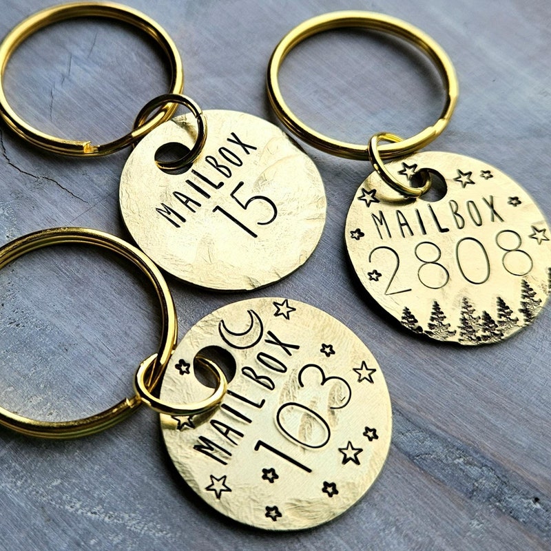 Custom Apartment Keychain - Etsy