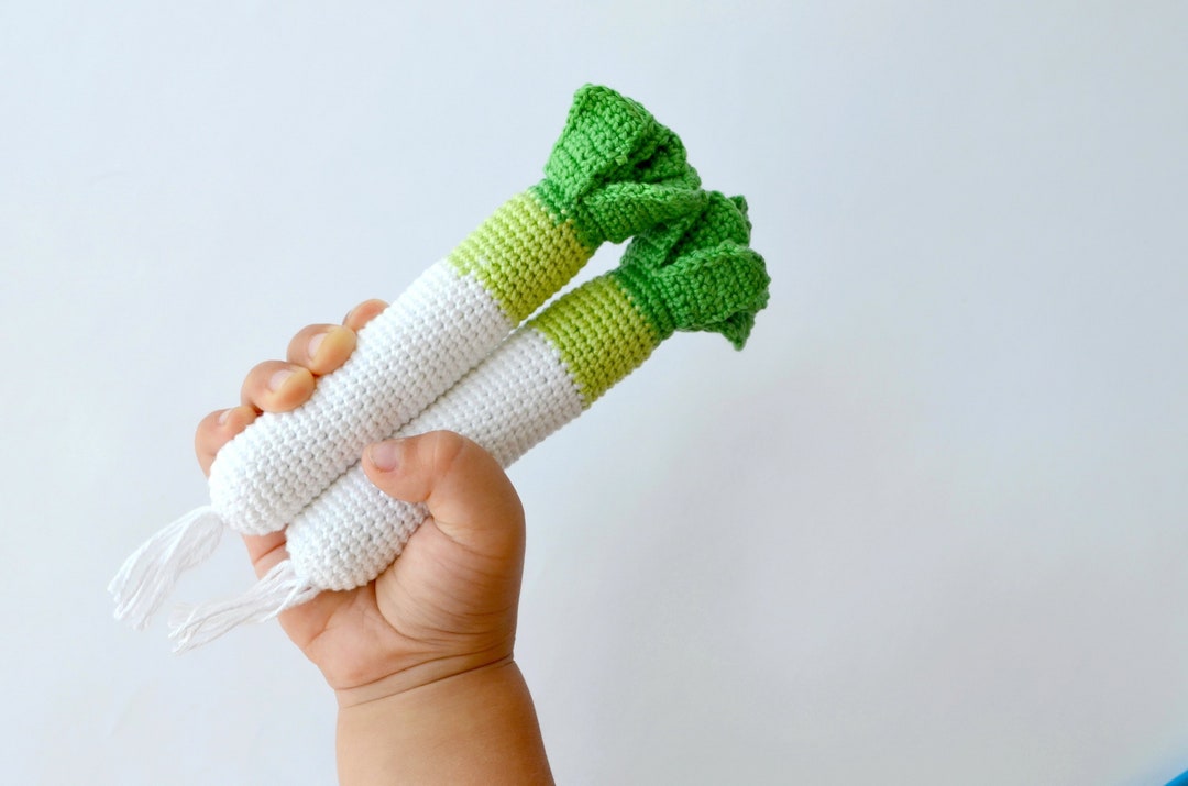 Crochet Leek, Crochet Vegetables, Play Food, Soft Toys, Handmade Toys ...