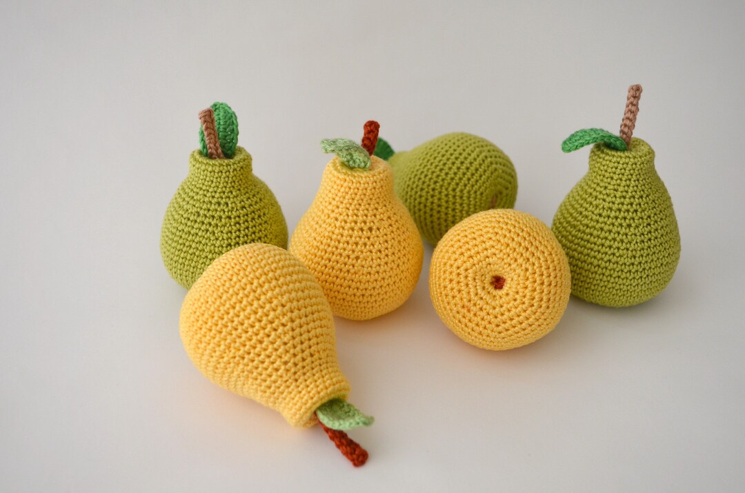 Crochet Pear, Crochet Fruits, Pretend Play, Play Food, Soft Toys ...
