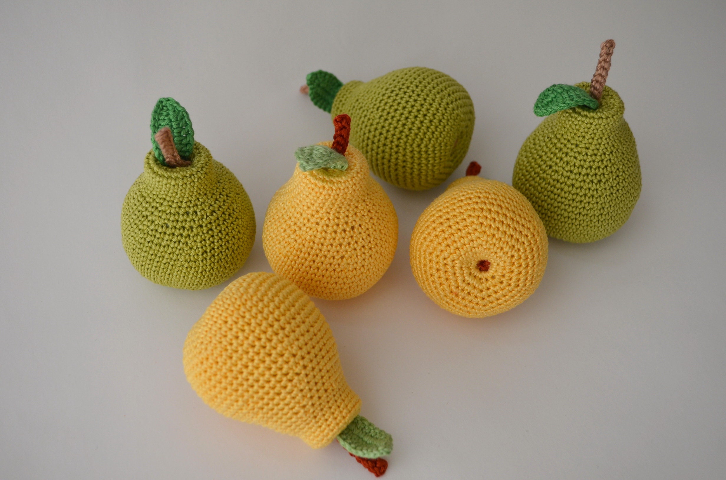 Crochet Pear, Crochet Fruits, Pretend Play, Play Food, Soft Toys ...