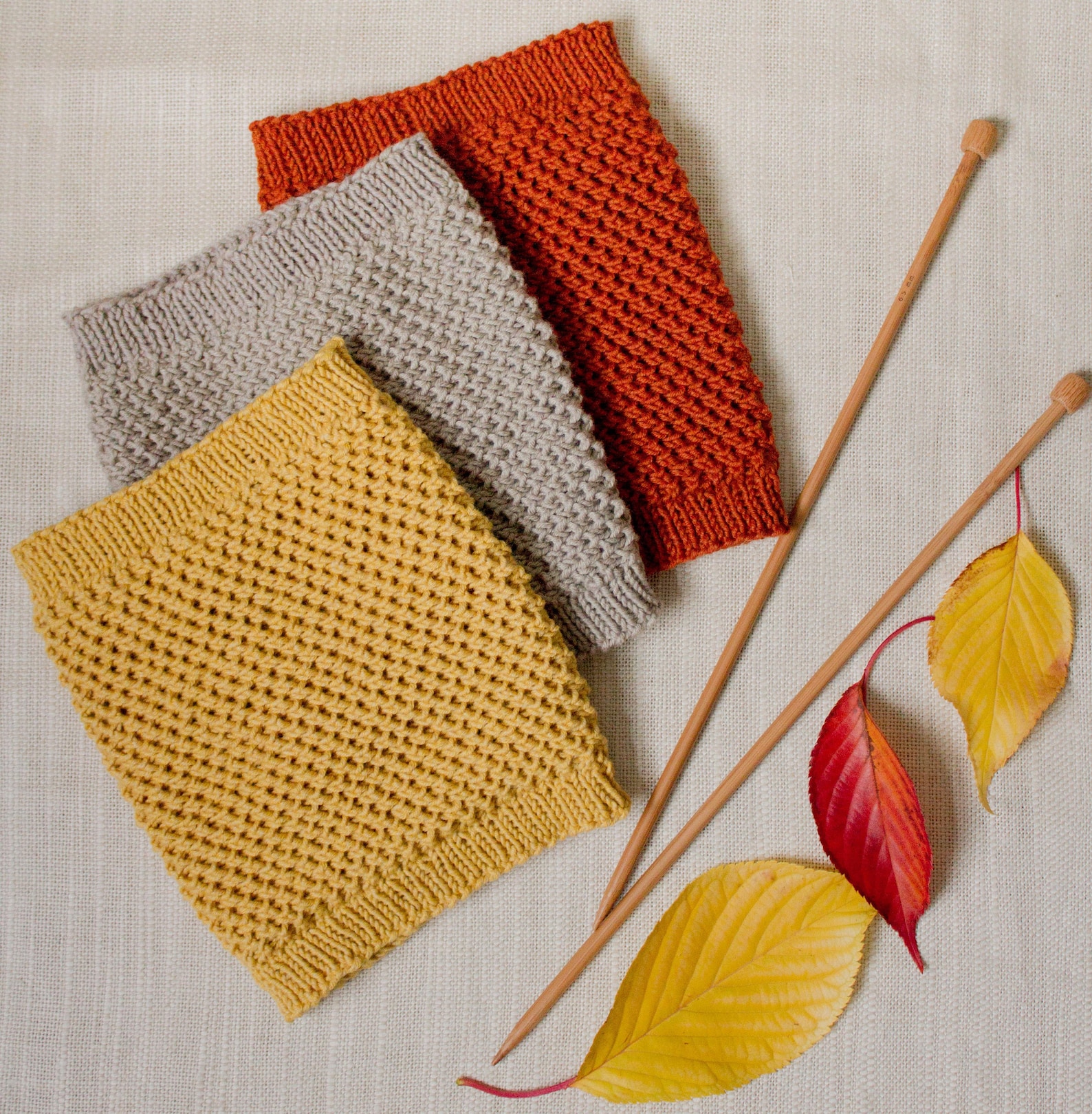 The Largo Neck Warmer Knitting Pattern PDF | Etsy UK