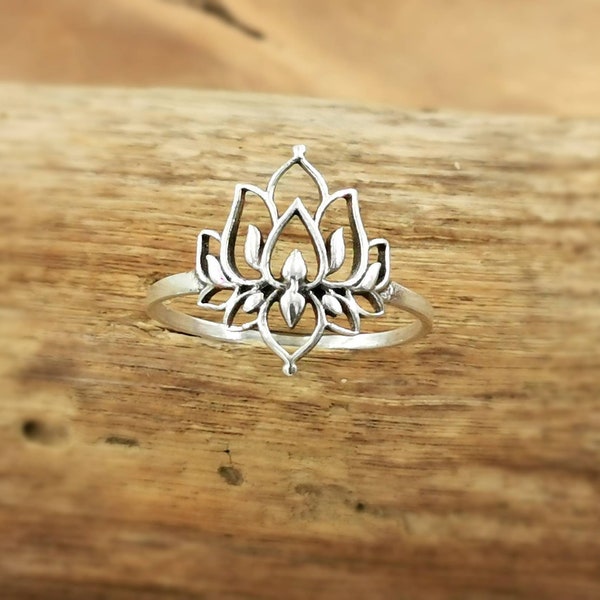 Silver Lotus Ring - Etsy