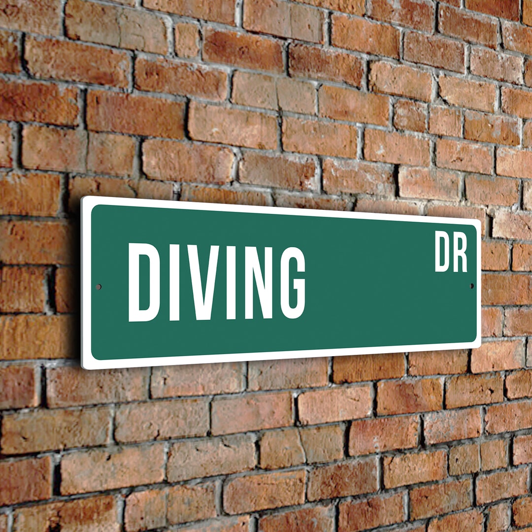 Diving Street Sign: Vintage Style Sports Decor - Etsy
