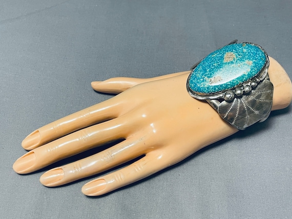Important Gilbert Turquoise Vintage Native American N… - Gem