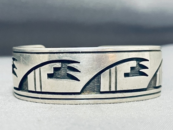 Long Wave Vintage Native American Hopi Hand Carved St… - Gem