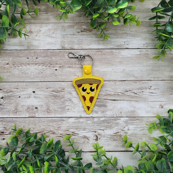 Pizza Keychain - Etsy