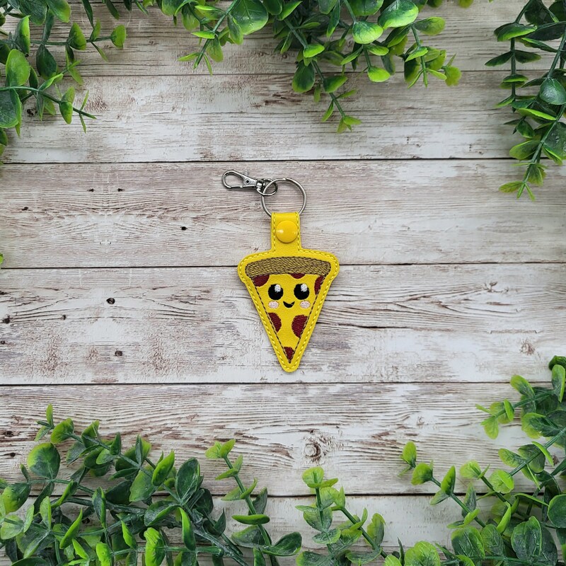 Pizza Keychain - Etsy