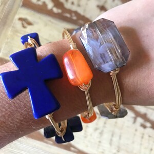 Grey Acrylic Bead Bangle, Gray Bead Bangle, Bourbon and Boweties ...