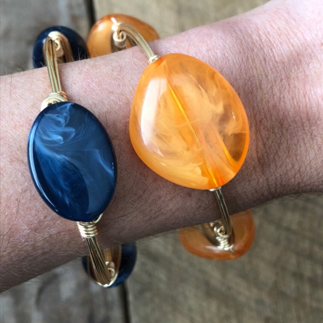 Navy Acrylic Bead Wire Bangle, Navy Bead Bangle, Bourbon and Boweties ...