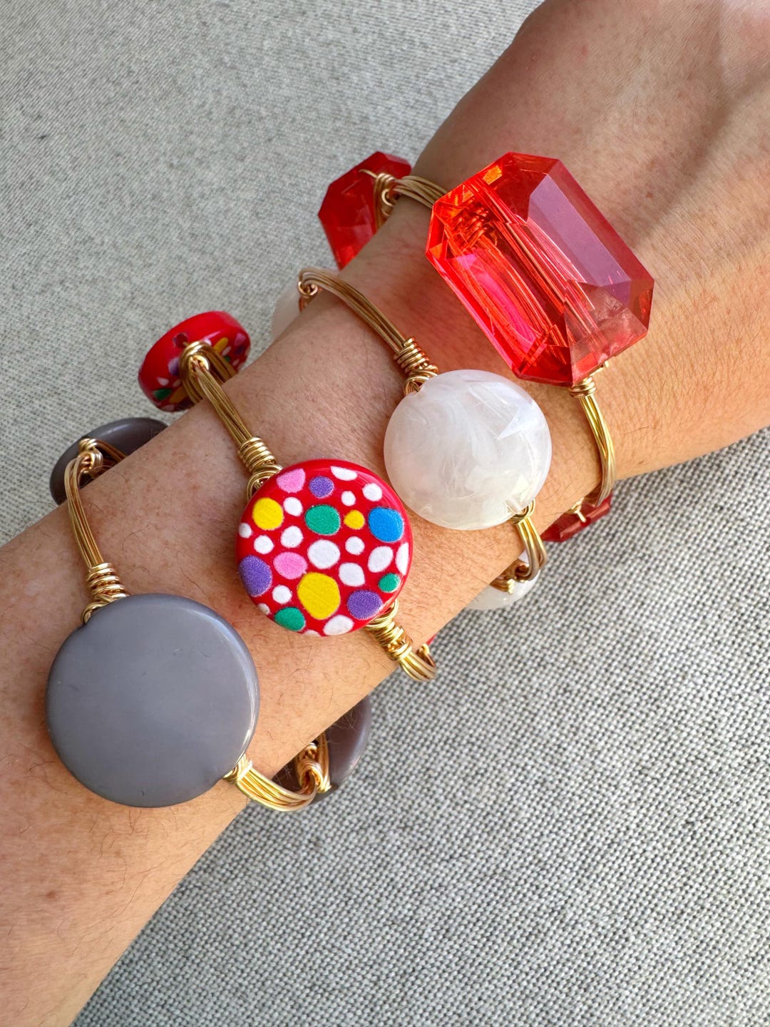 Grey Acrylic Bead Bangle, Gray Bead Bangle, Bourbon and Boweties ...