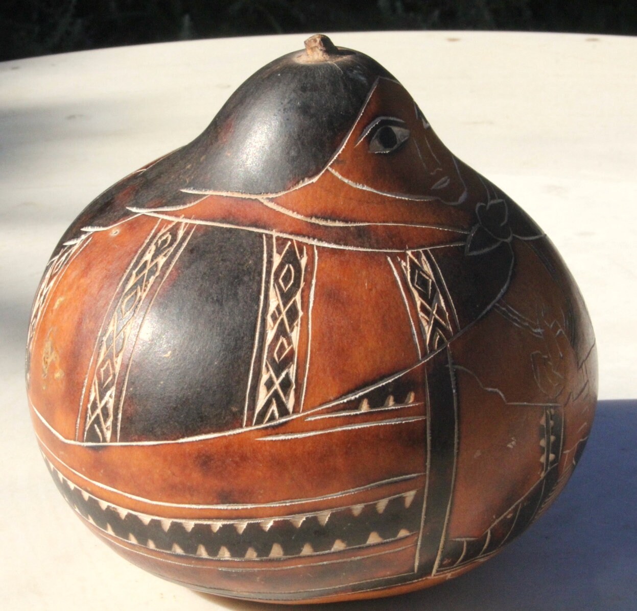 Indian Story Gourd From PERU 5 Round Handcrafted Sculpted Colorful One ...