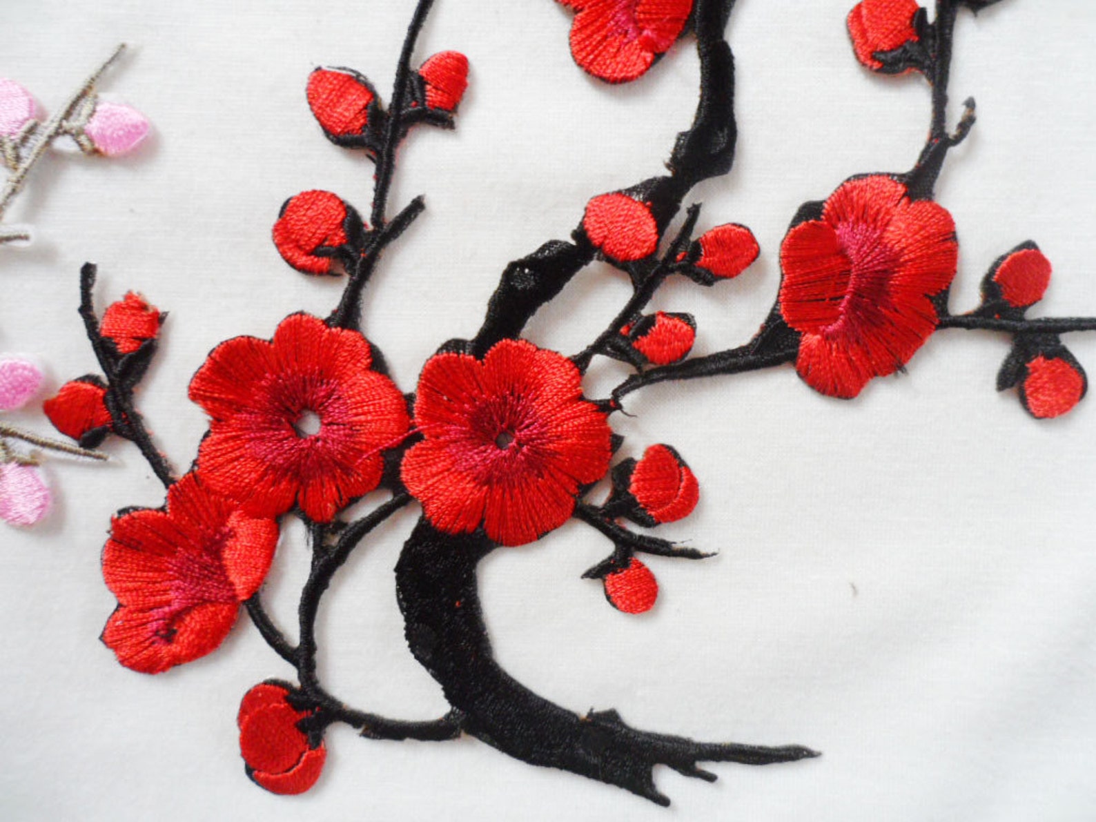 Delicate Embroidered Red Flower Applique Patchvintage Floral - Etsy