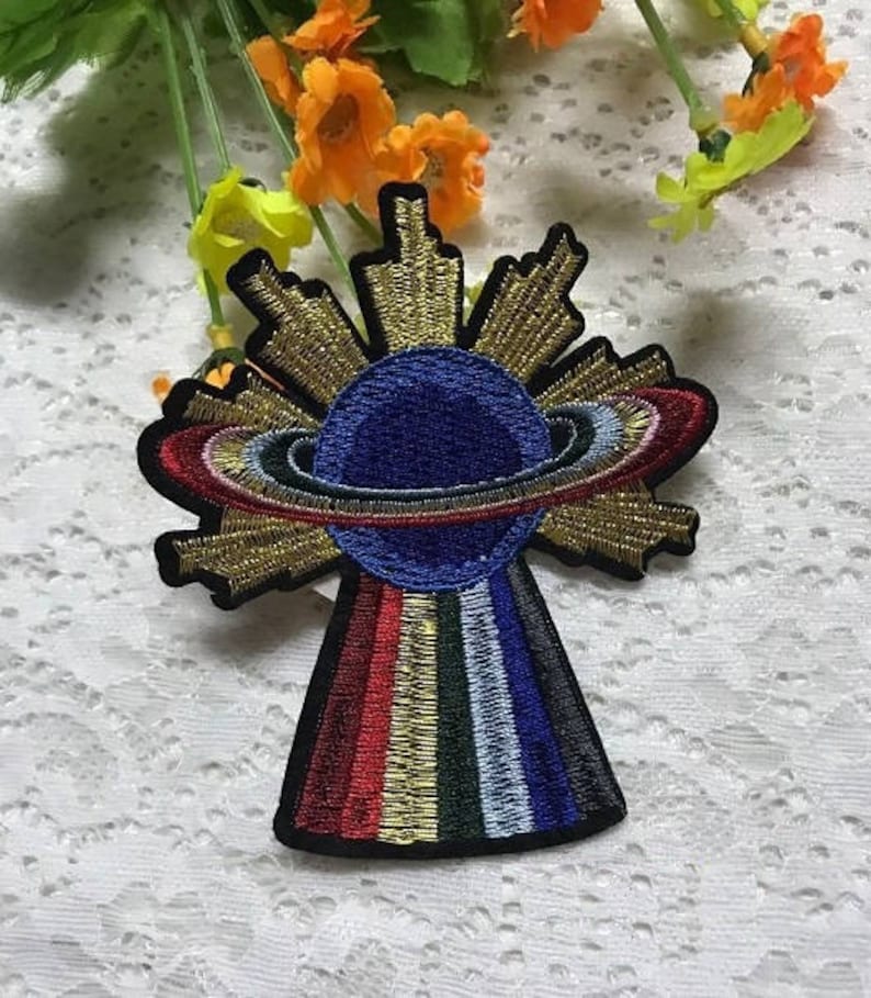 Delicate Planet Embroidered Applique Patchembroidery Earth | Etsy